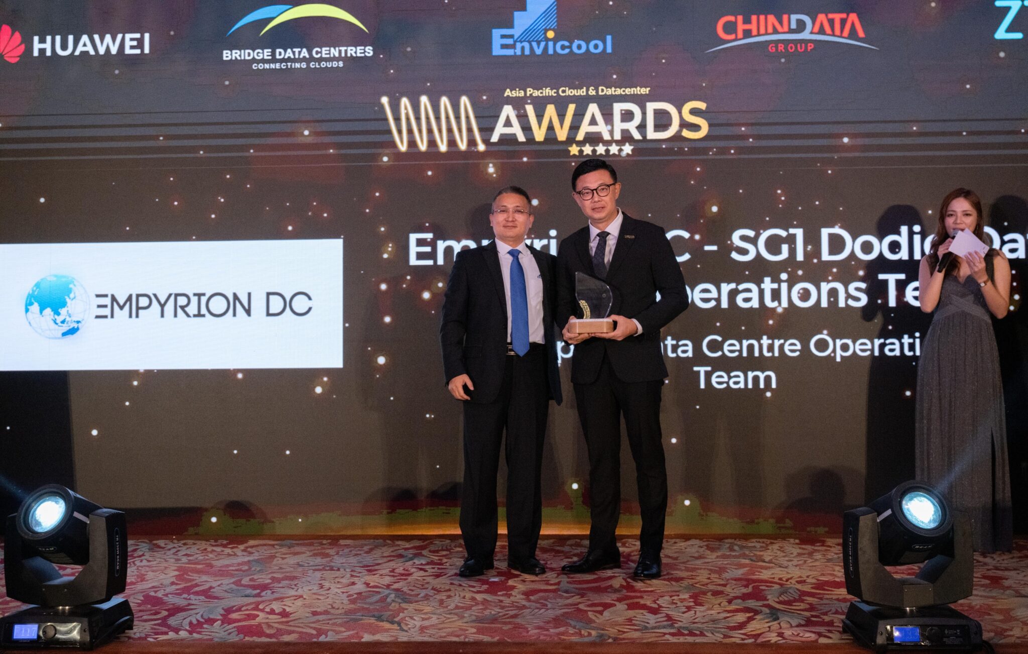 Empyrion DC wins 'Data Centre Operations Team' award for SG1 Dodid ...